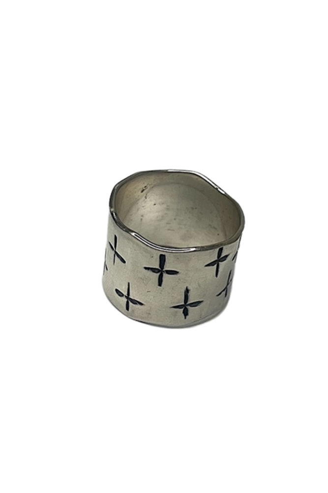 Silver Band Cross Engraved Ring– Origen Imports